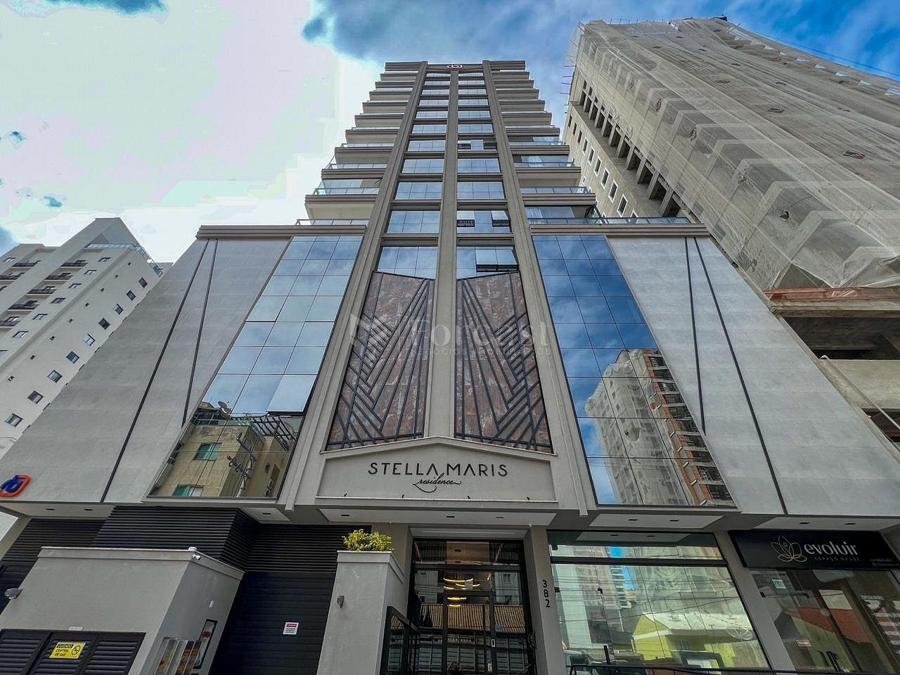 Apartamento no Edifício Stella Maris Residence à Venda em Itapema - STELLA MARIS RESIDENCE
