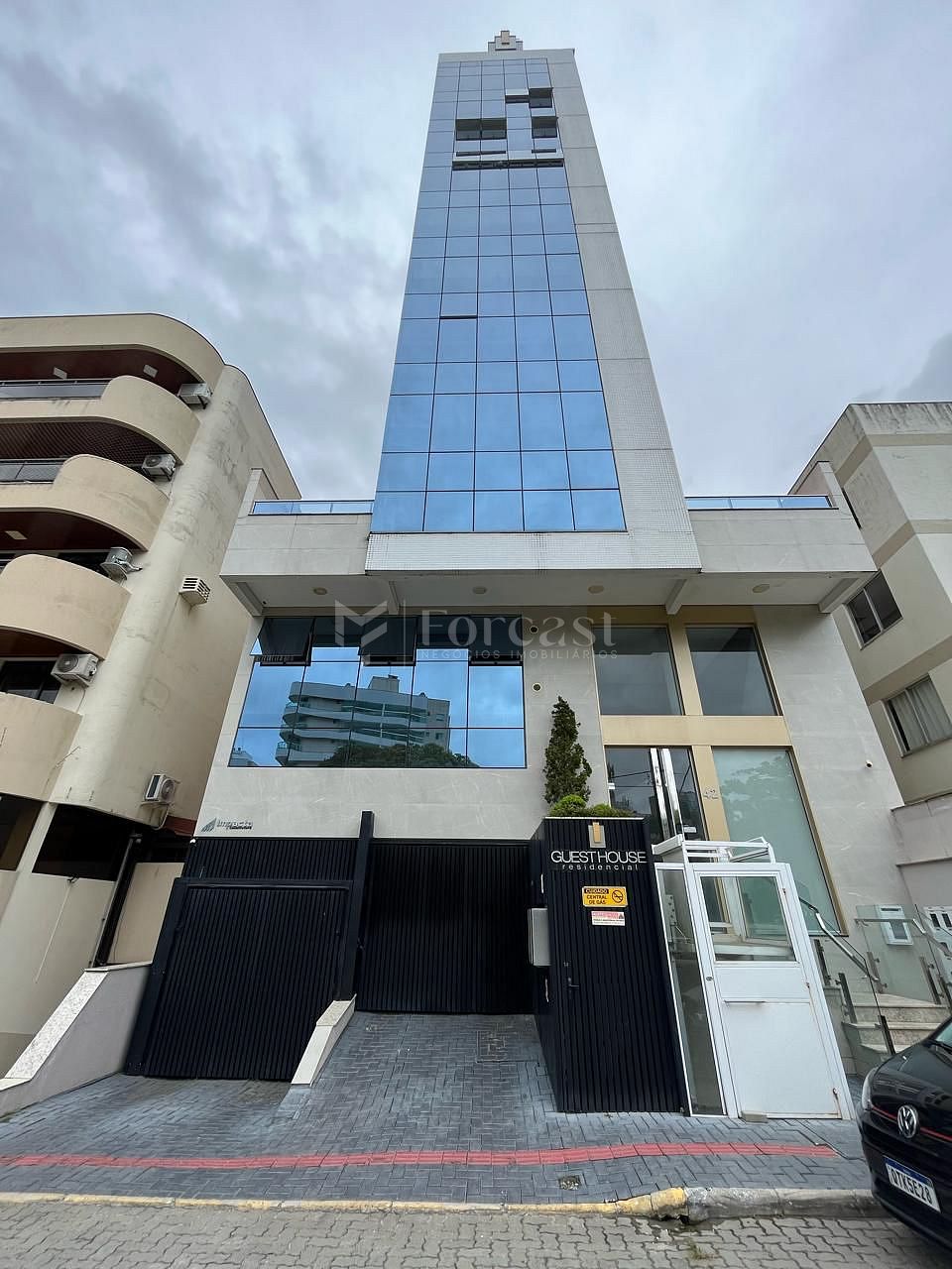 Apartamento no Edifício Guest House à Venda em Itapema - GUEST HOUSE